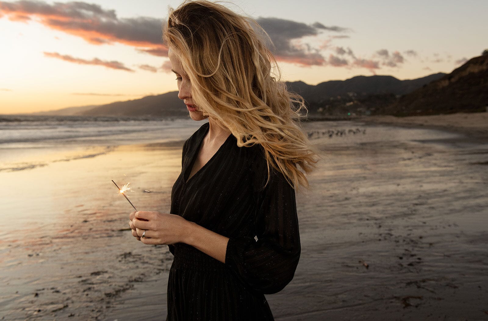 10 New Year's Eve Outfits Worth Celebrating In – LOVESTITCH