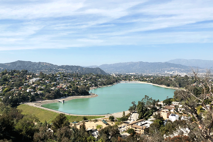 LA Neighborhood Spotlight: Silver Lake – LOVESTITCH